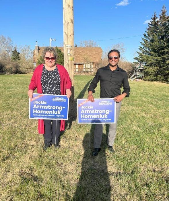 Armstrong-Homeniuk wins second term in Fort Saskatchewan-Vegreville ...
