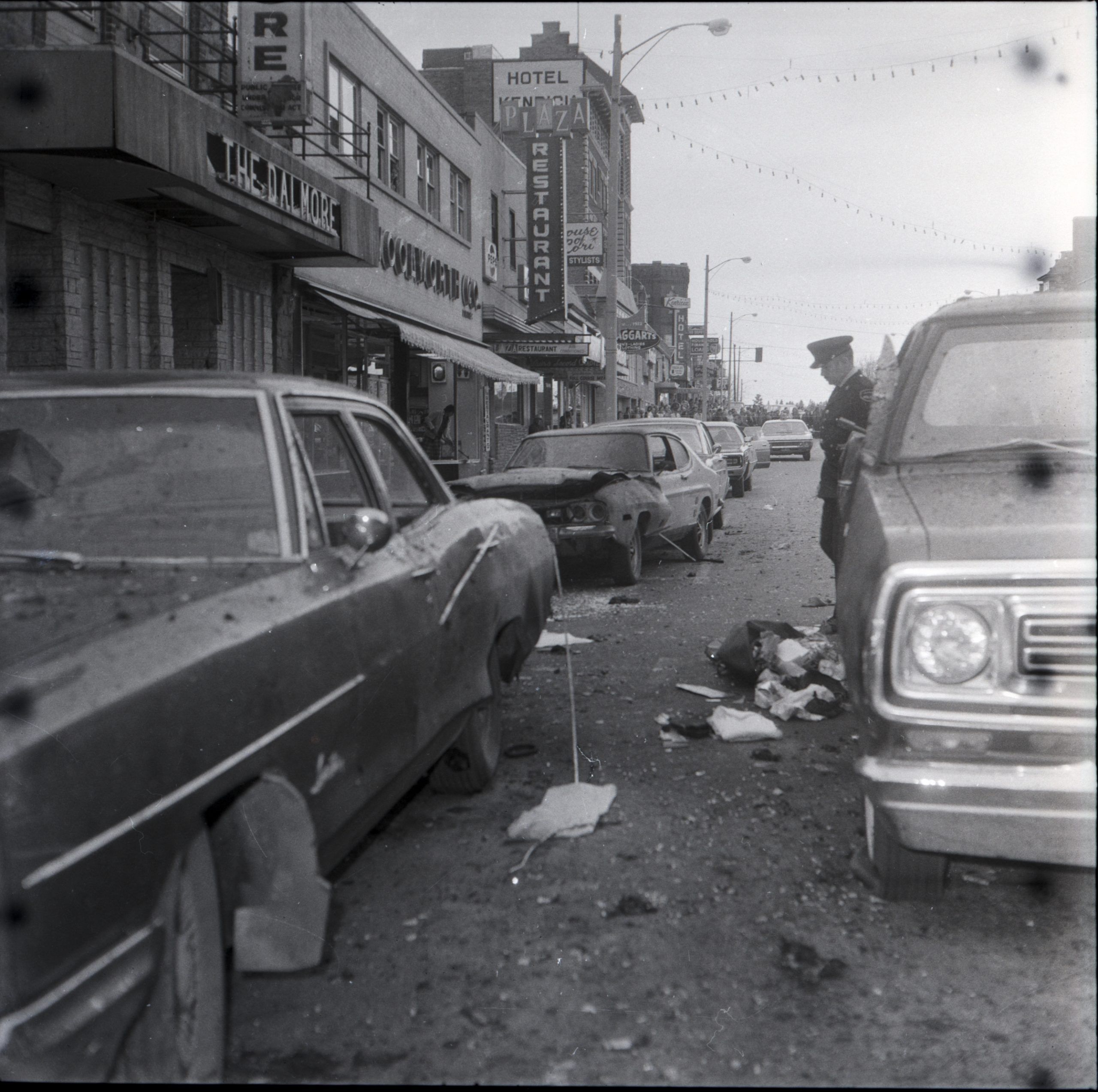 Bank robber disintegrates in a dynamite explosion | Kenora Miner