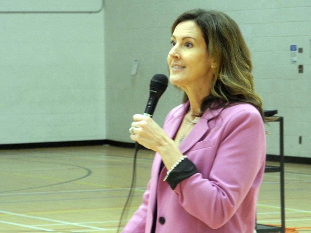 Tagwi hosts Horizon student-leadership conference | Cornwall Standard ...