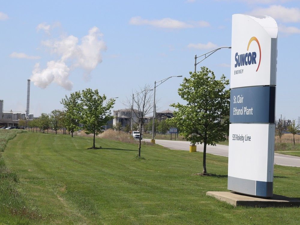 Sarnia-area emergency simulation searches for weak links | The Sarnia ...