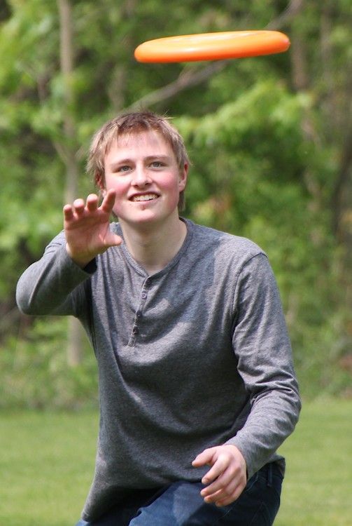 Frisbee in Canatara | The Sarnia Observer