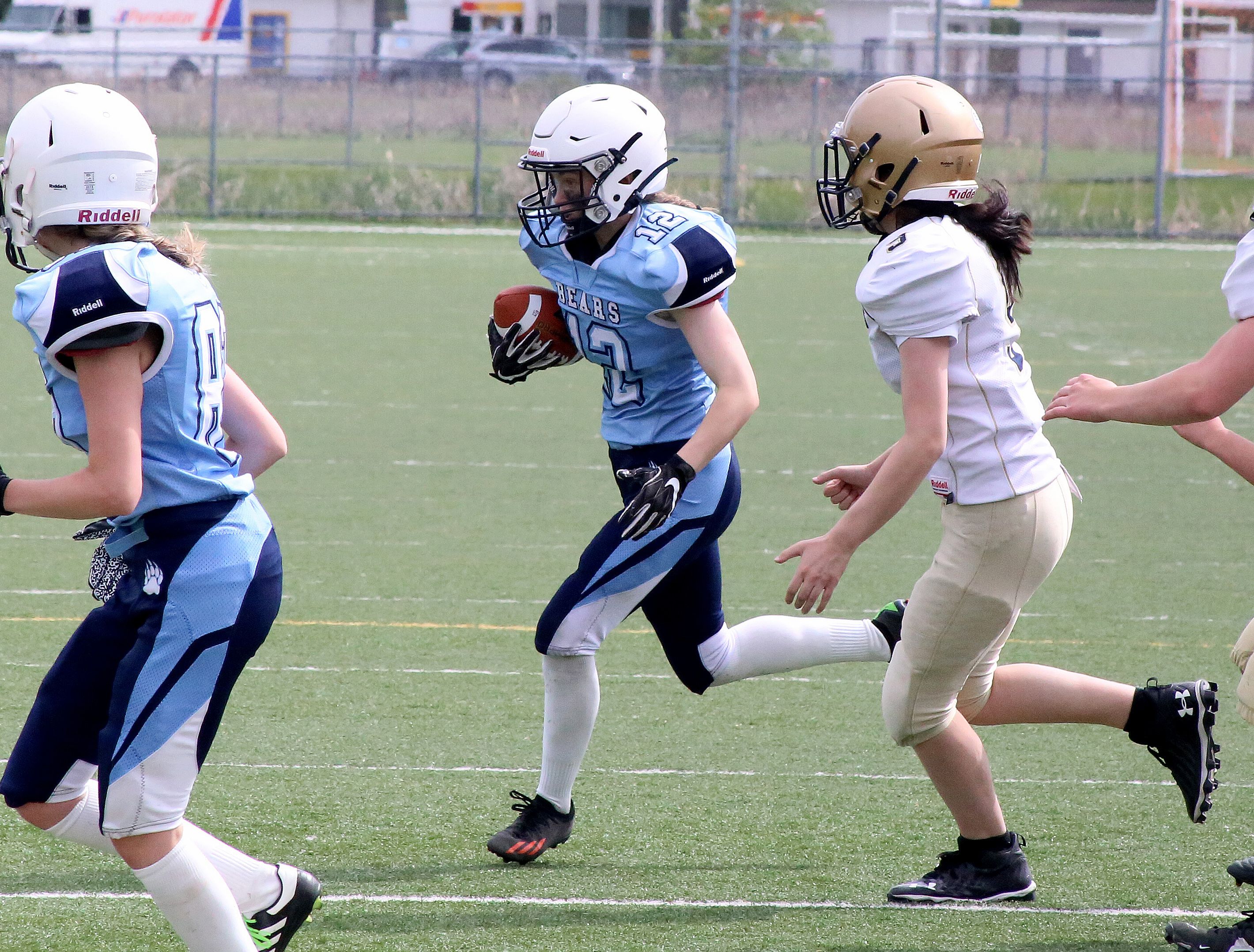 Bears tackle Jaguars in latest girls football showcase | Sudbury Star