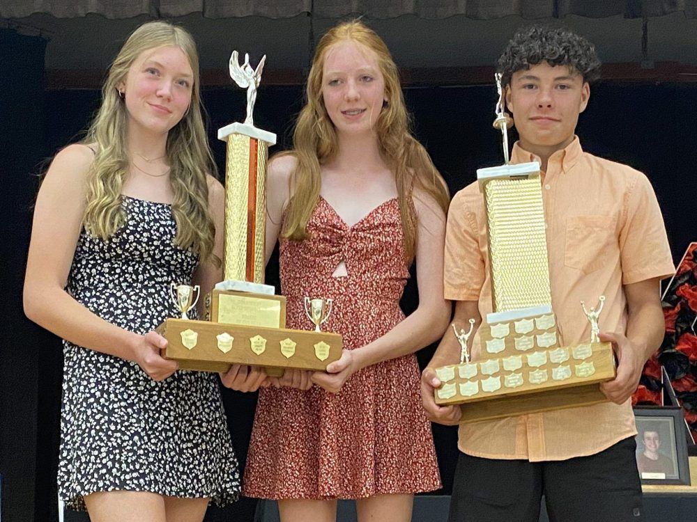 Cardinals award top athletes | Chatham Daily News