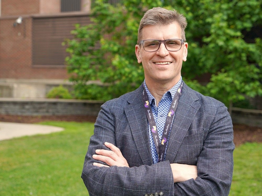 Chalk column | Brantford Expositor