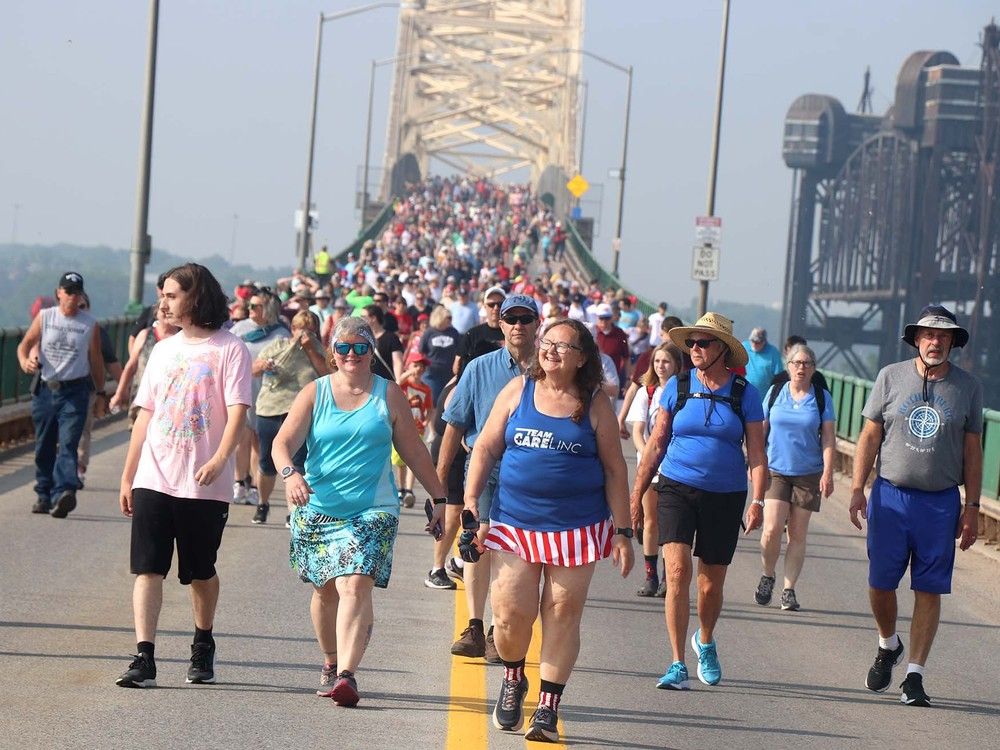 Vehicles can't cross International Bridge Saturday morning | Sault Star