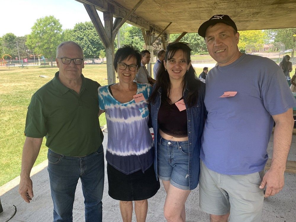 Volunteers take practical approach to teaching English to new comers ...