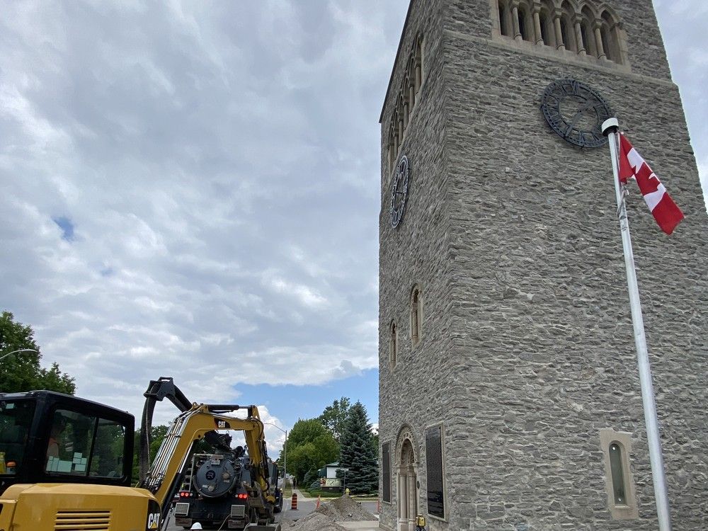 Crosswalk installed in front of war memorial in Simcoe | Simcoe Reformer
