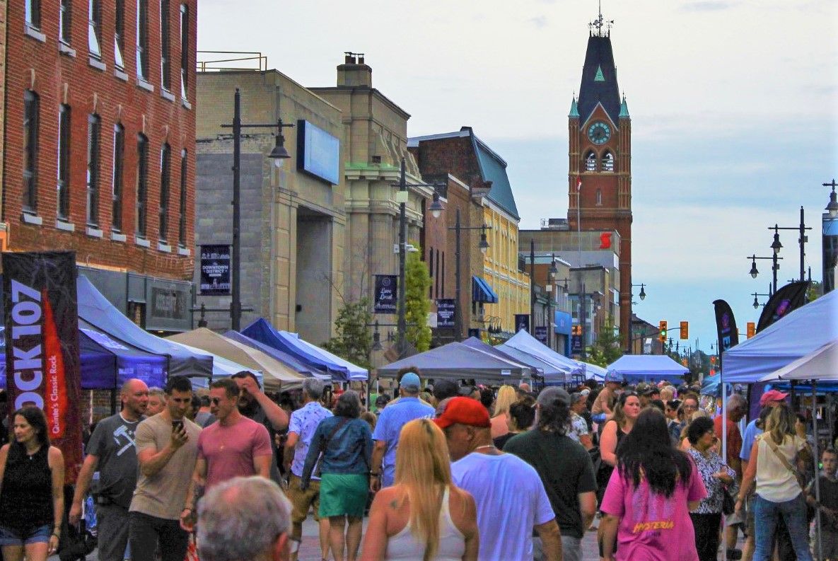 Front Street Fair welcomes patrons to Downtown District | Belleville ...
