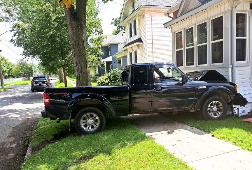 Stratford man charged with drunk driving after truck driven into house ...
