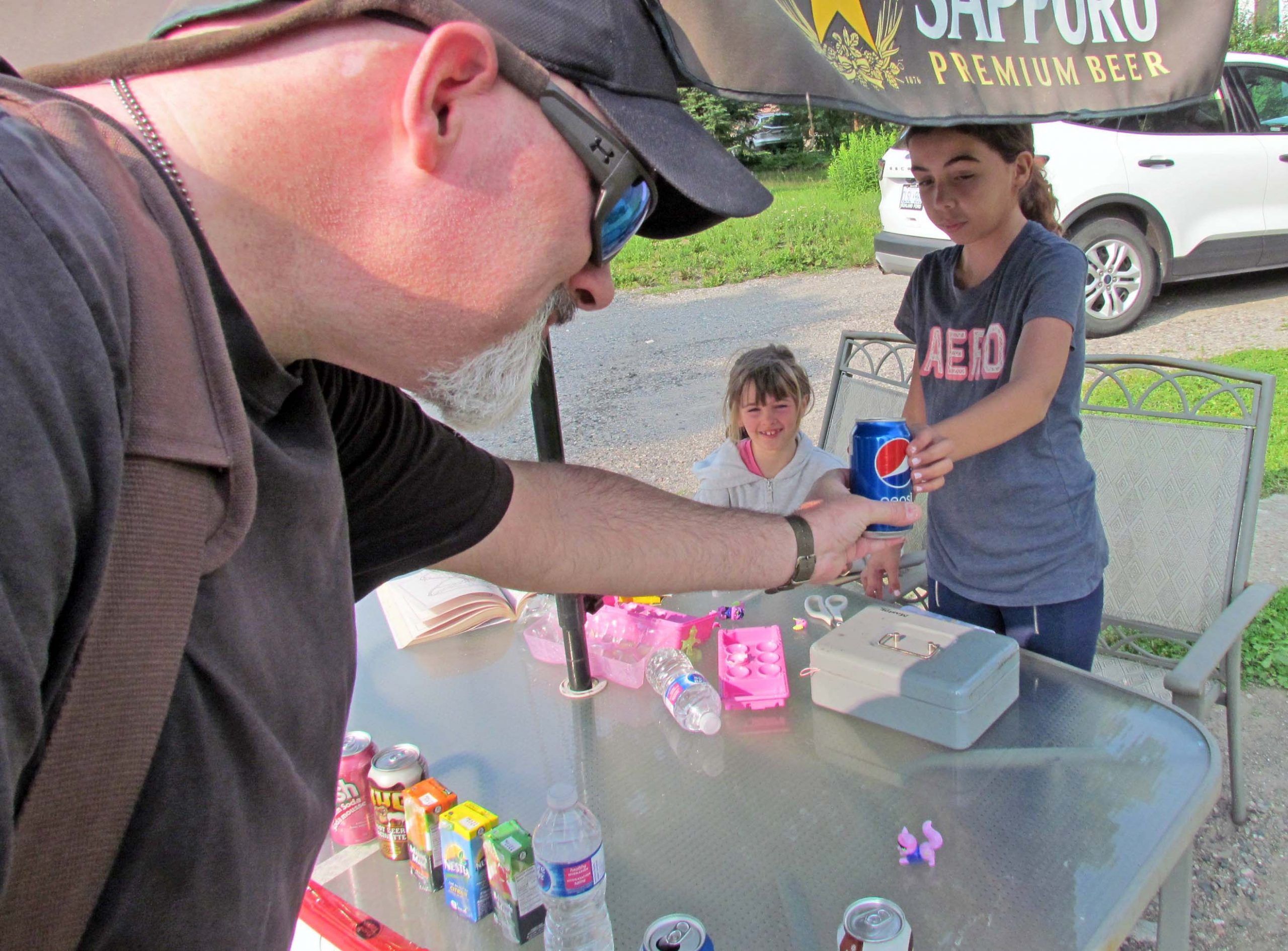 Another happy customer at Sault Ste. Marie refreshment stand | Sault Star