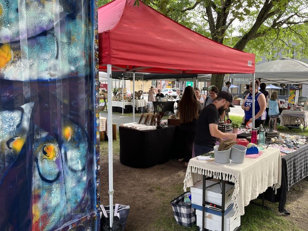Cornwall Pop-Up Market an early hit Thursday for downtown vendors ...