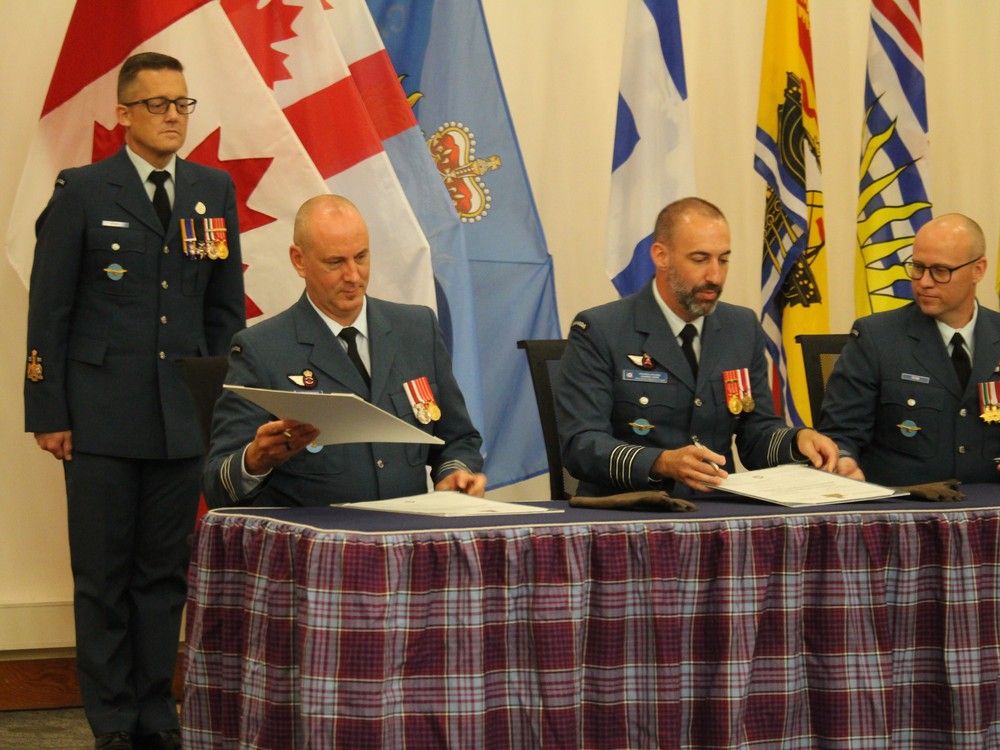 Change-of-command ceremony held at CFSACO in Cornwall | Cornwall ...