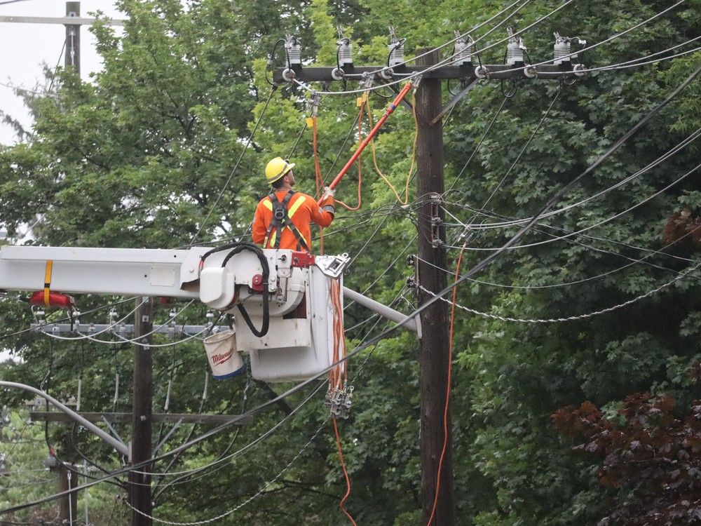 Storm impacts 8,000 Sarnia-area electricity customers early Thursday ...