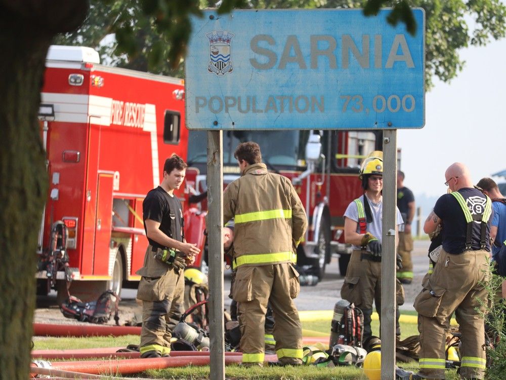 Lone resident escapes morning house fire in Sarnia | The Sarnia Observer