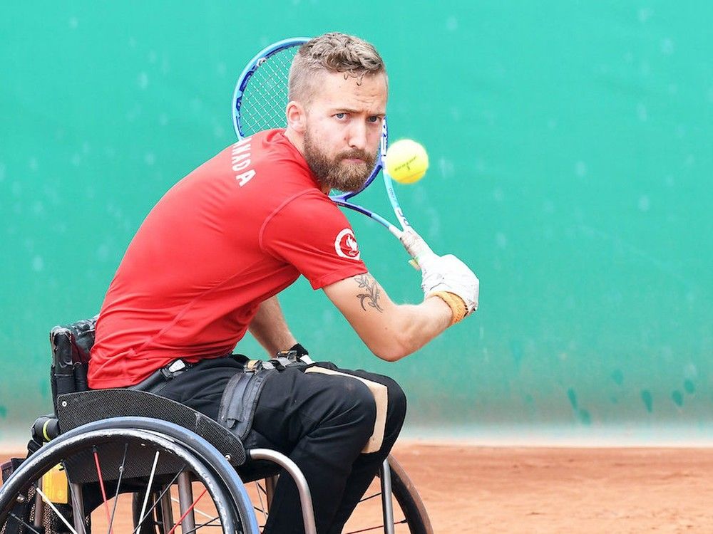 Rob Shaw shares Jack Burrows Memorial Award for Sports | North Bay Nugget