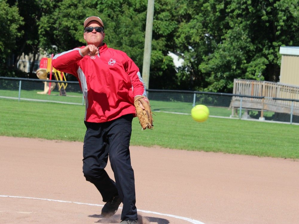 Cornwall bus driver, fastball legend, off to worlds in Wisconsin ...