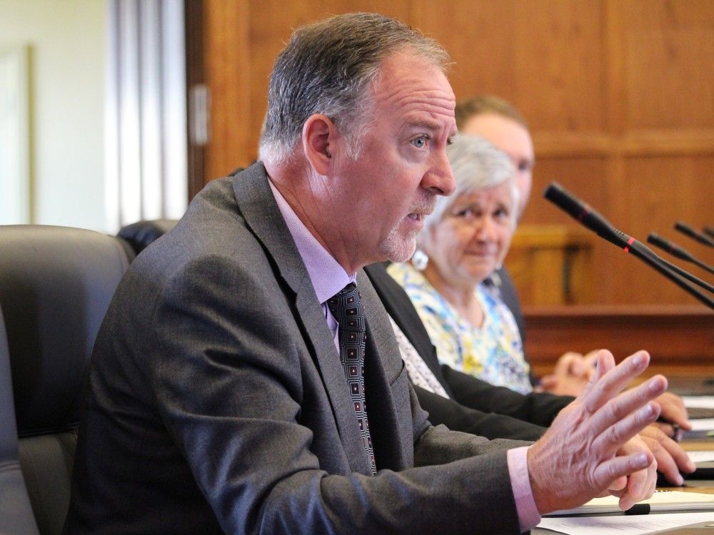 SDG council supports increasing staffing in roads department | Cornwall Standard-Freeholder