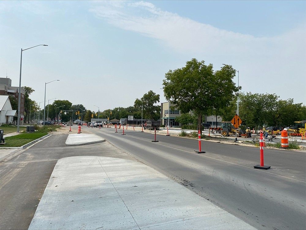 Traffic switches to south side as construction continues | The Graphic ...