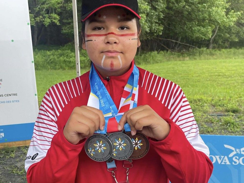 Amanda Gull wins bronze in under 16 rifle shooting | The Daily Press