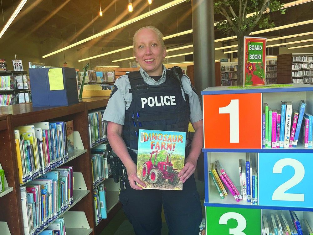Leduc Rcmp And Public Library Hit The Books With More Reading Sessions Leduc Representative 5442