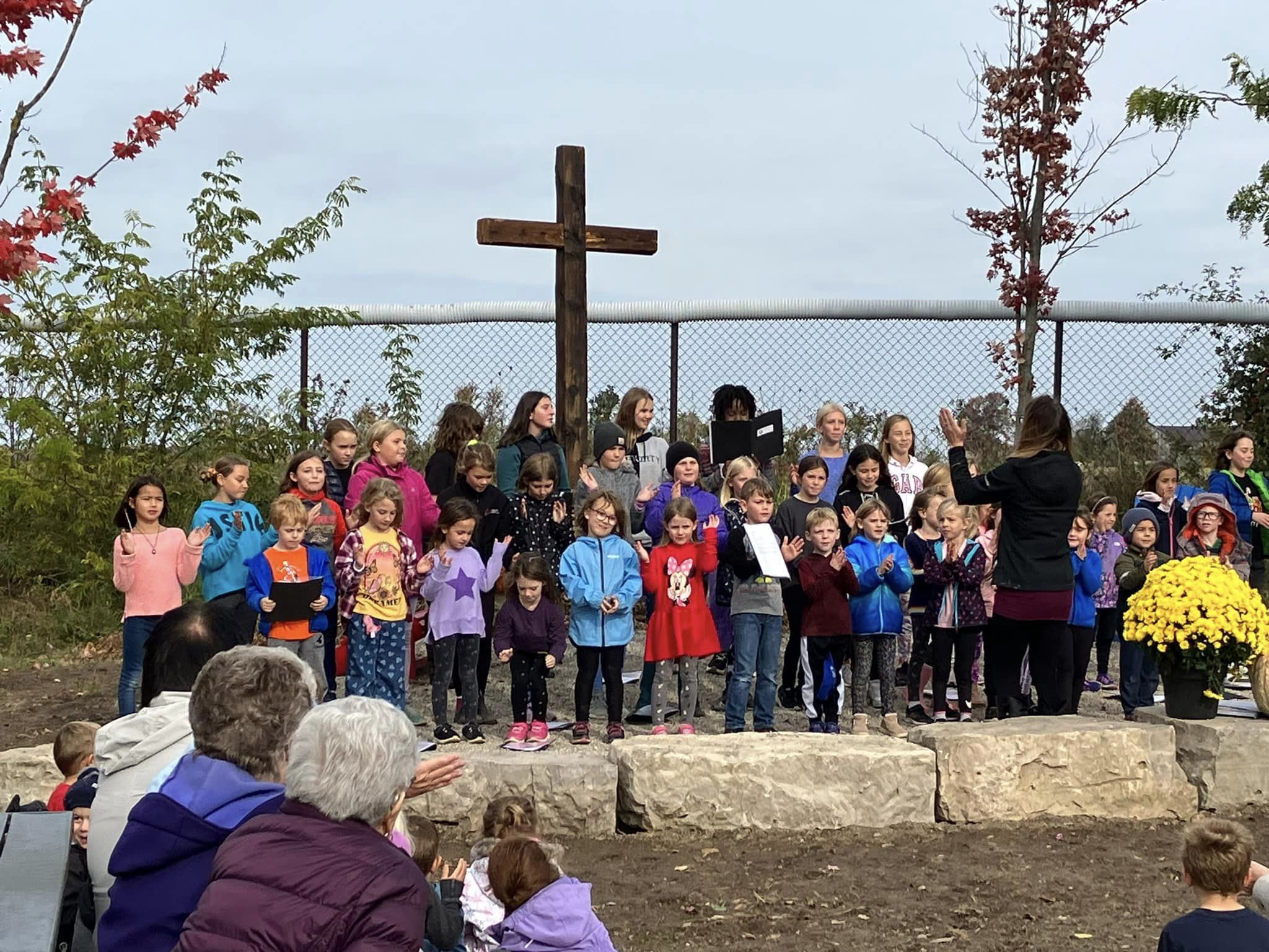 St. Boniface unveils memorial garden honouring pastor killed in crash ... St. Boniface unveils memorial garden honouring pastor killed in crash ...
