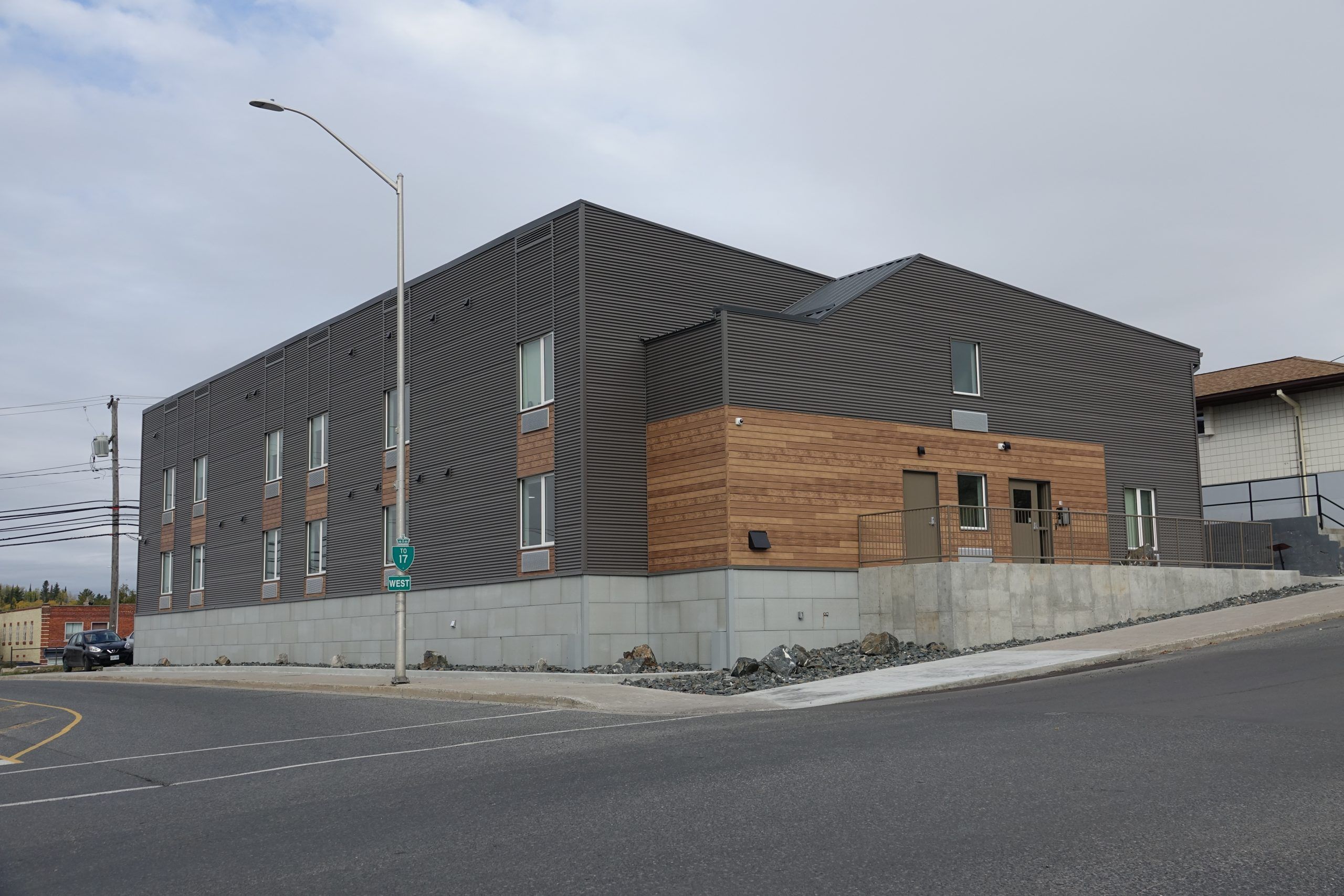 KDSB, province and city celebrate opening of new affordable housing ...