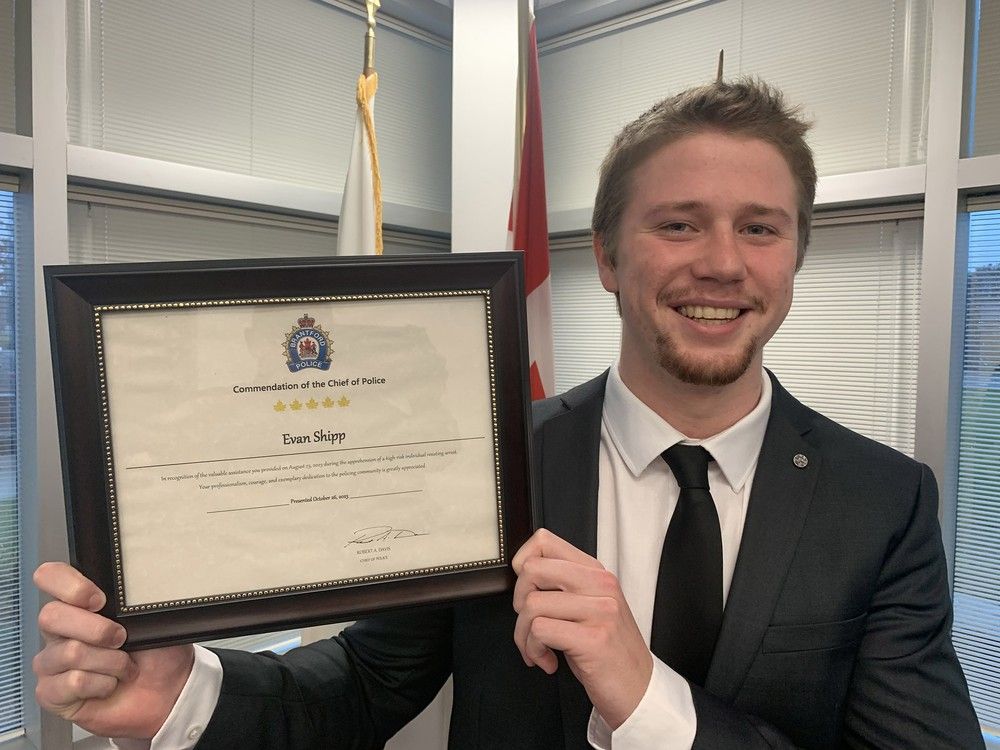 Park patroller recognized by police chief | Brantford Expositor