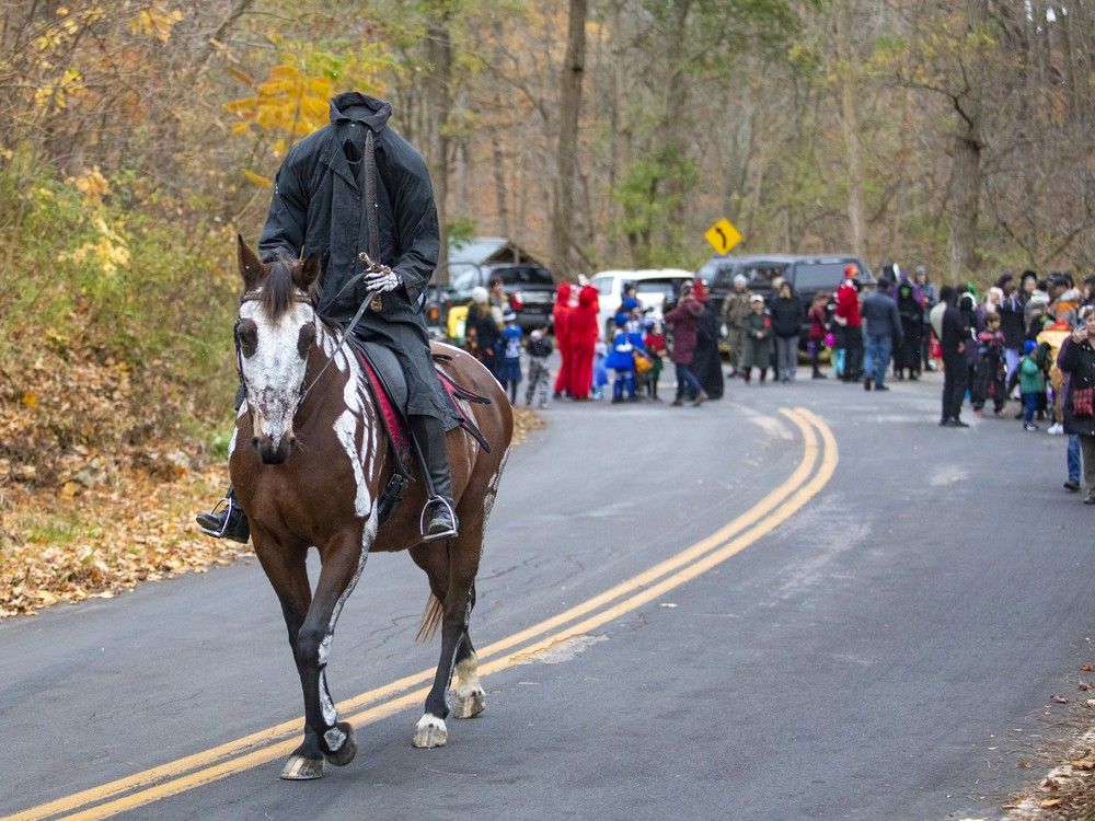 Headless Horseman rides through Port Ryerse for 17th year | The Sarnia ...