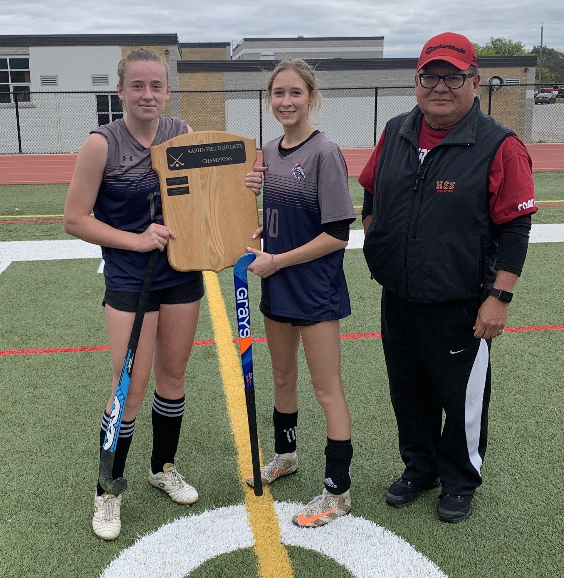 Lions win back-to-back girls field hockey championships | Brantford ...