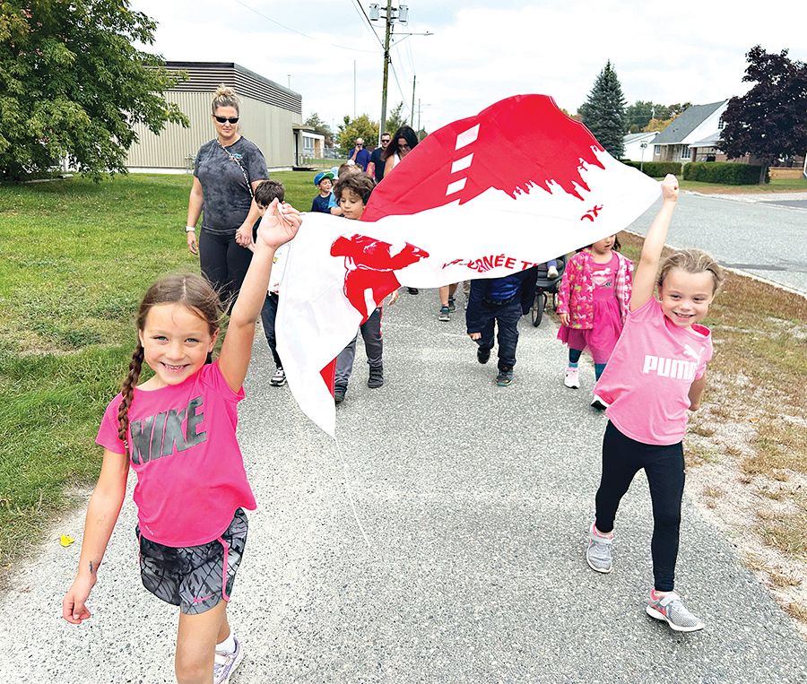 La Renaissance Terry Fox Walk raises $225 for the Northern Cancer ...