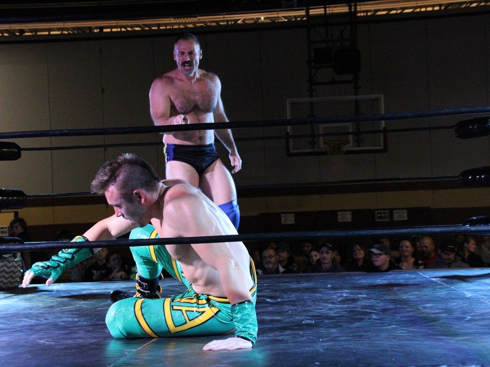 Daddy Davis crowned King of Timmins | The Daily Press