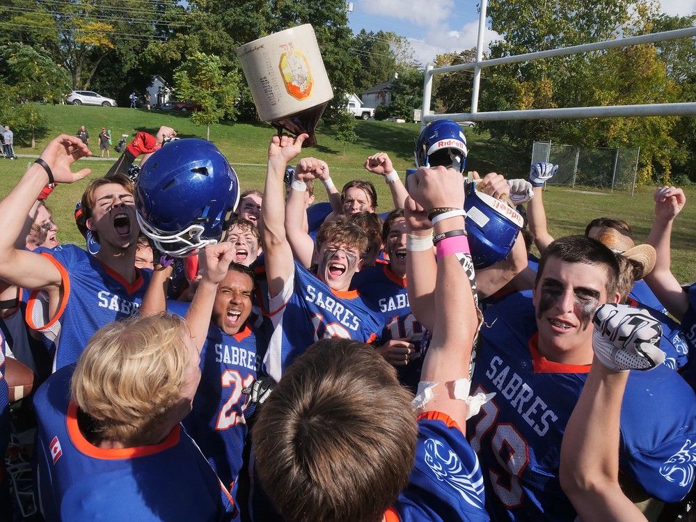 Sabres win 2023 Mud Jug football game | Simcoe Reformer