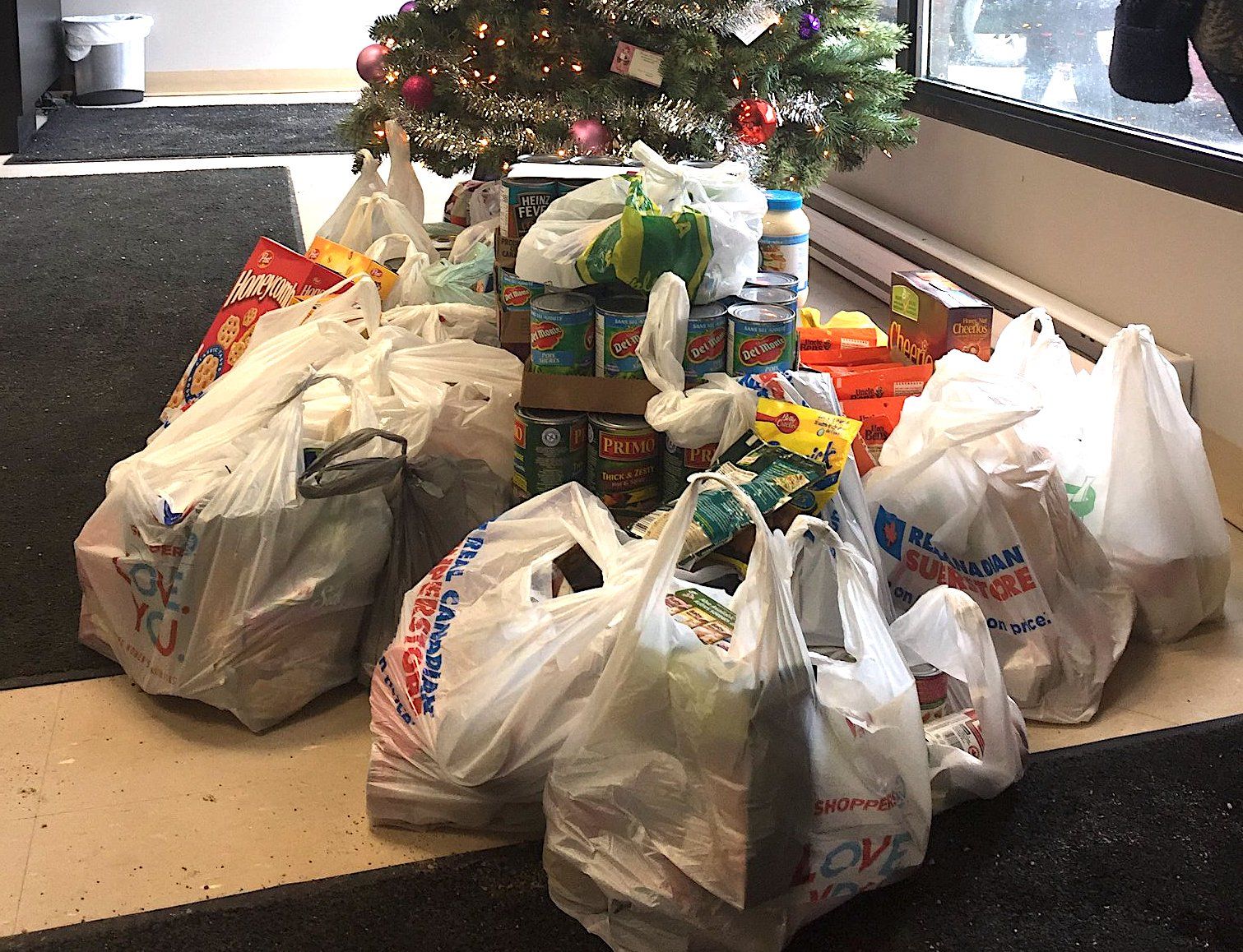 Edgar Burton Christmas Food Drive returns for 36th year | Sault Star