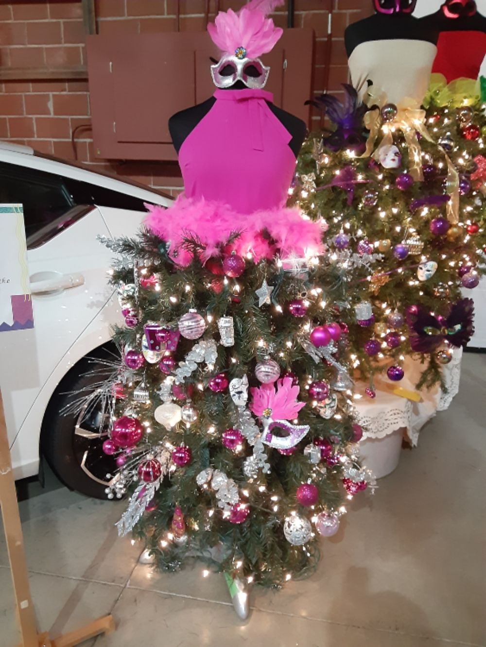 Decorated Christmas trees will enchant visitors and raise funds ...