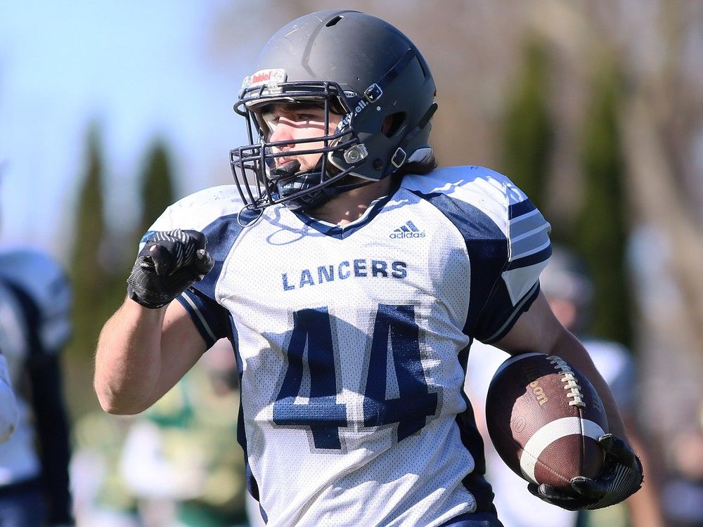 Ursuline Lancers fall short in OFSAA bowl debut | Chatham Daily News