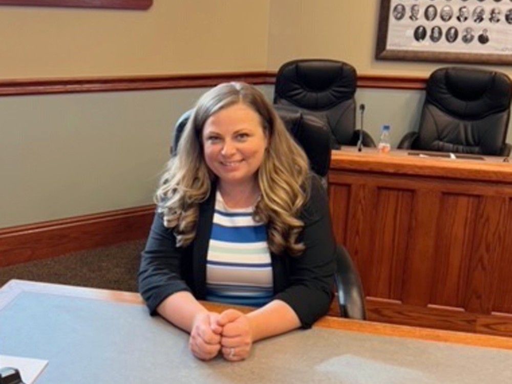 Vanessa Kelly sworn in as new Goderich councillor | Goderich Signal Star