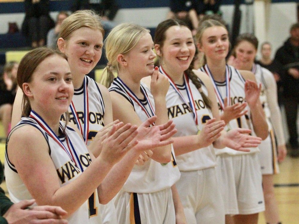 St. Mike's Warriors win Huron-Perth senior girls' hoops title ...