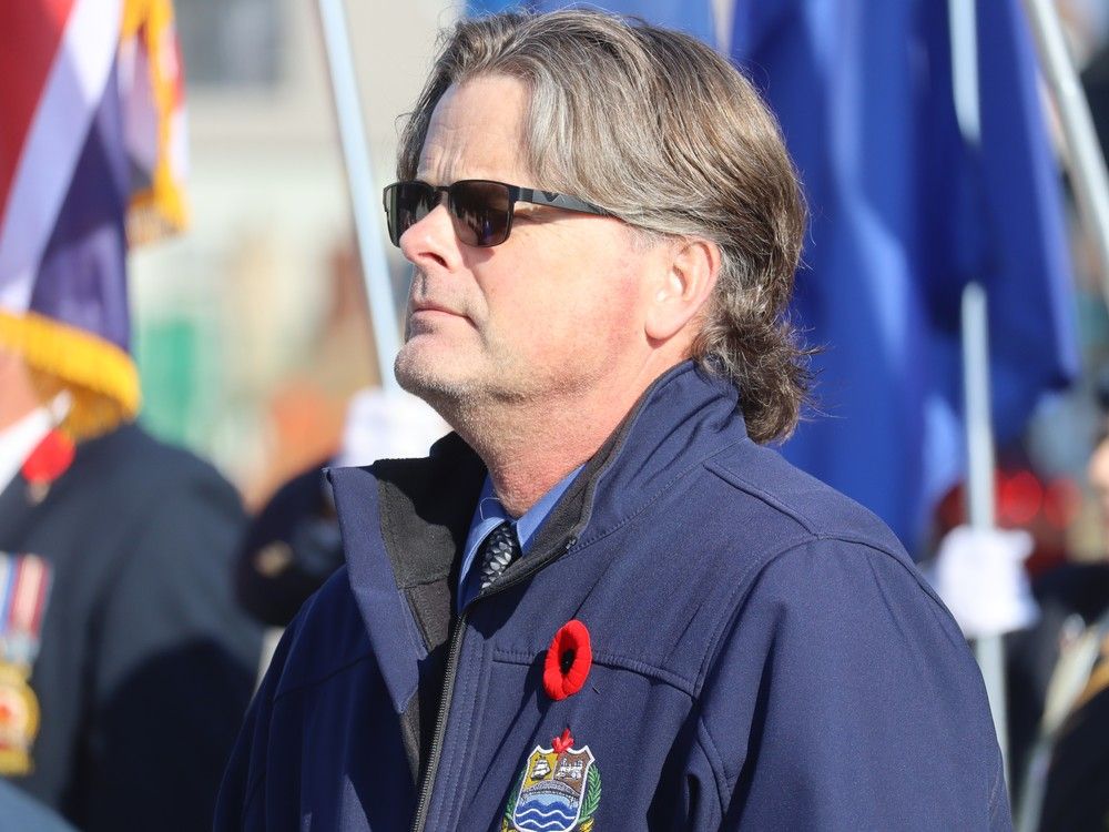 Point Edward honours its fallen with early Remembrance Day parade | The ...