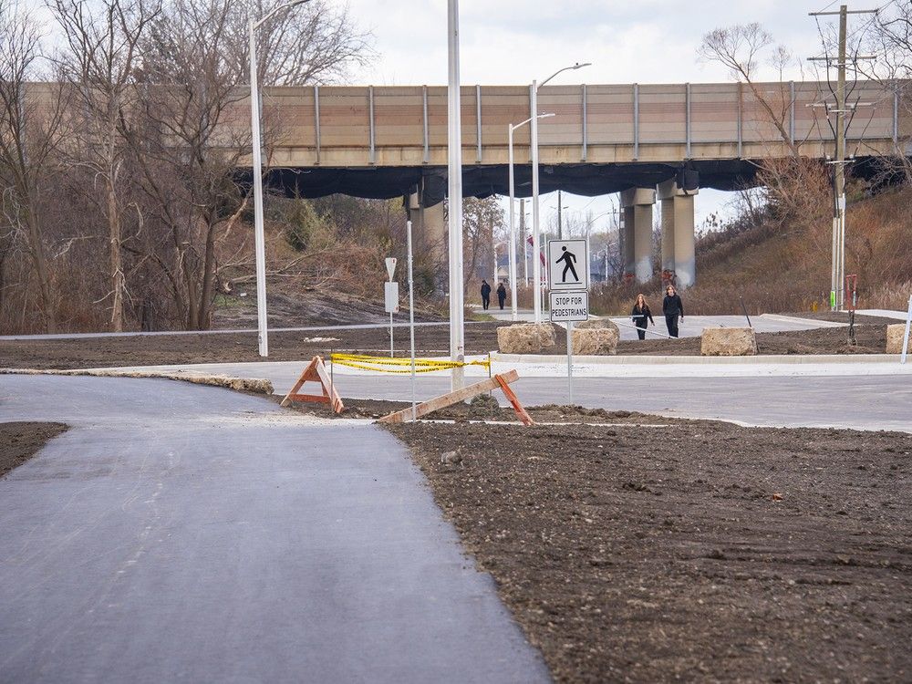 New Sarnia roundabout could open soon | The Sarnia Observer