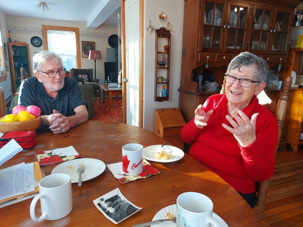 David Goss: Caroline Smith Shares Christmas Memories of 1953 ...