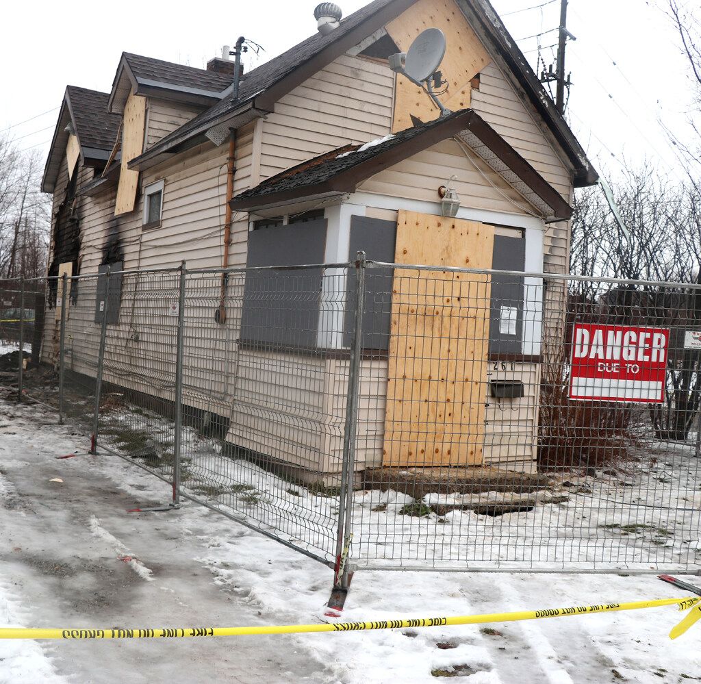 Long-time couple dies in Huron Street blaze | Sault Star