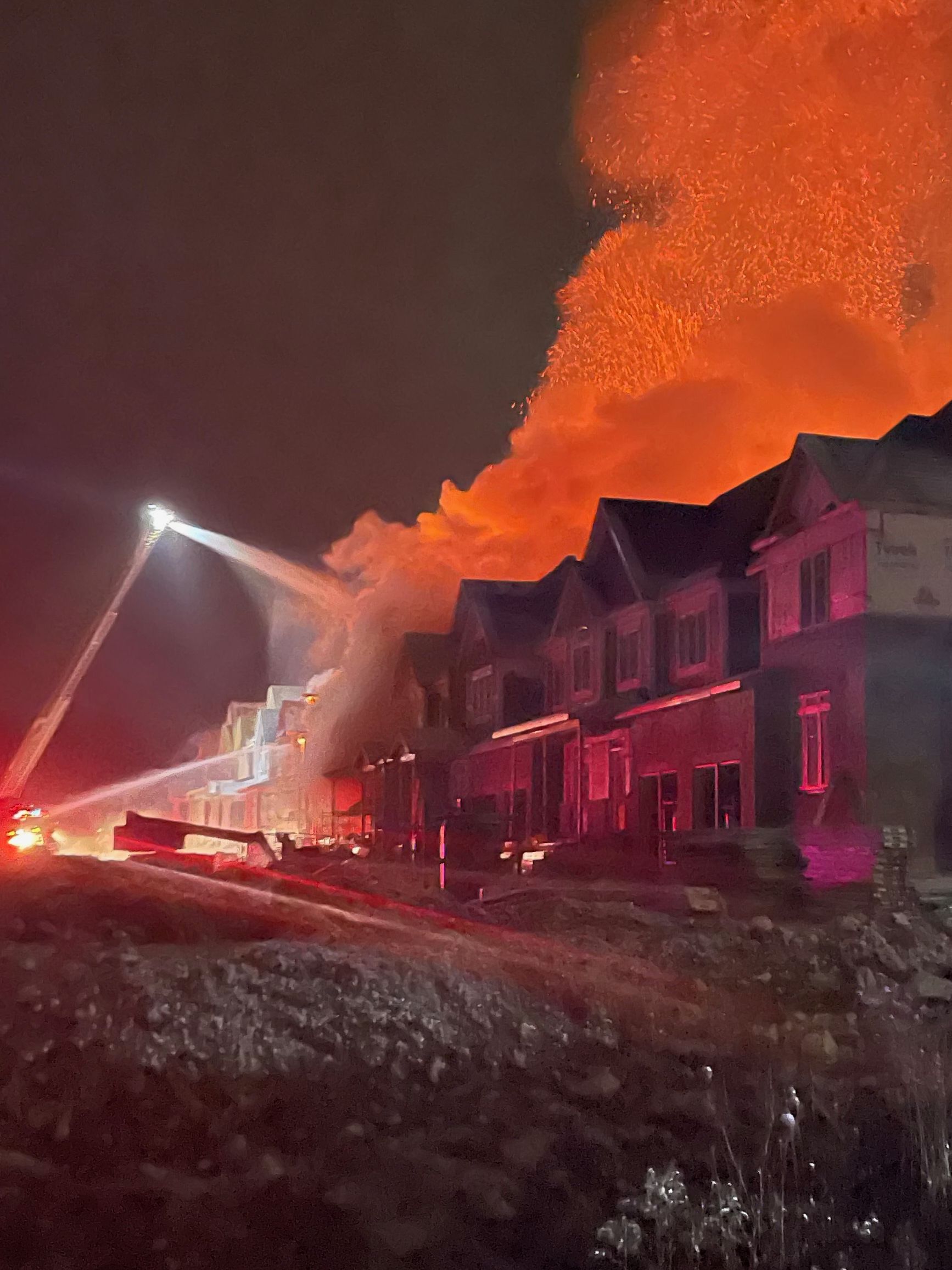 Neighbours watch as Blue Mountains townhouses burn | Owen Sound Sun Times