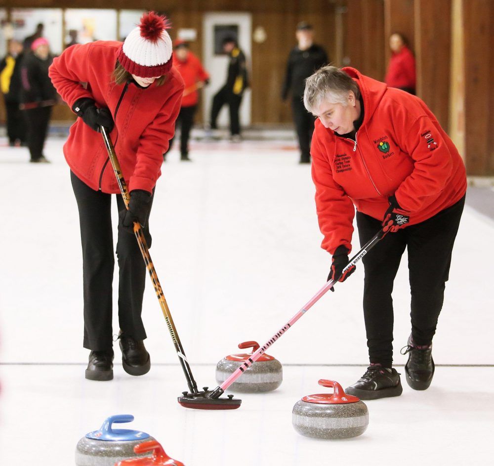 Special Olympics Ontario regional curling playdowns | Chatham Daily News