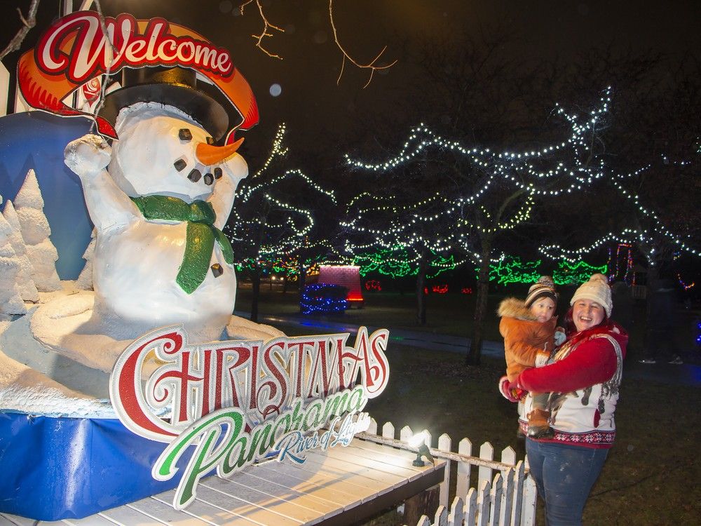 Lights and displays dazzle at Simcoe Christmas Panorama | The Stratford ...
