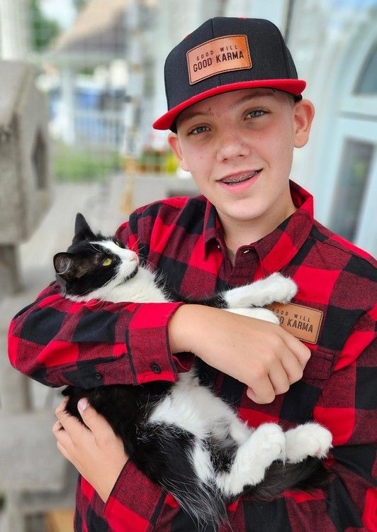 Brother, sister spread Good Will to help animals in crisis | Brantford ...