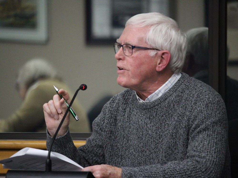 Former mayor, other Cornwallites weigh in on proposed Brookdale towers ...