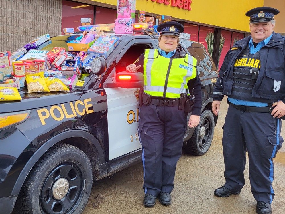 Food, toys, and cash raised through Upper Ottawa Valley OPP Auxiliary's ...