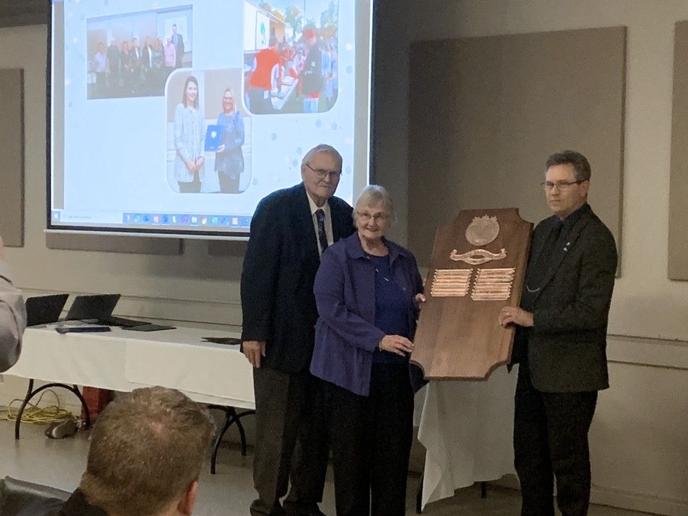 Eric Bunnell's People: Time to register for Christmas Care | St. Thomas Times-Journal