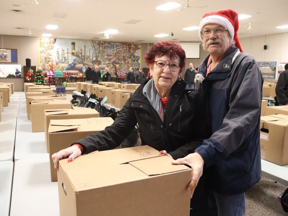 Sarnia Local 663 pitches in again to help the Salvation Army | The ...