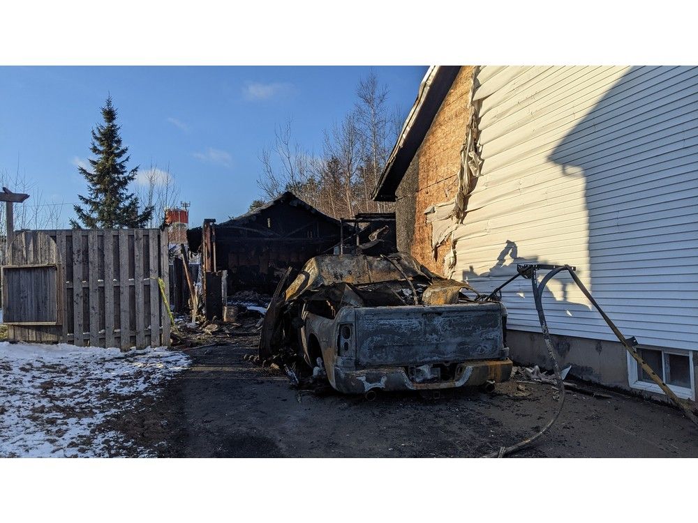Riverview fire destroys garage, damages homes | Telegraph-Journal